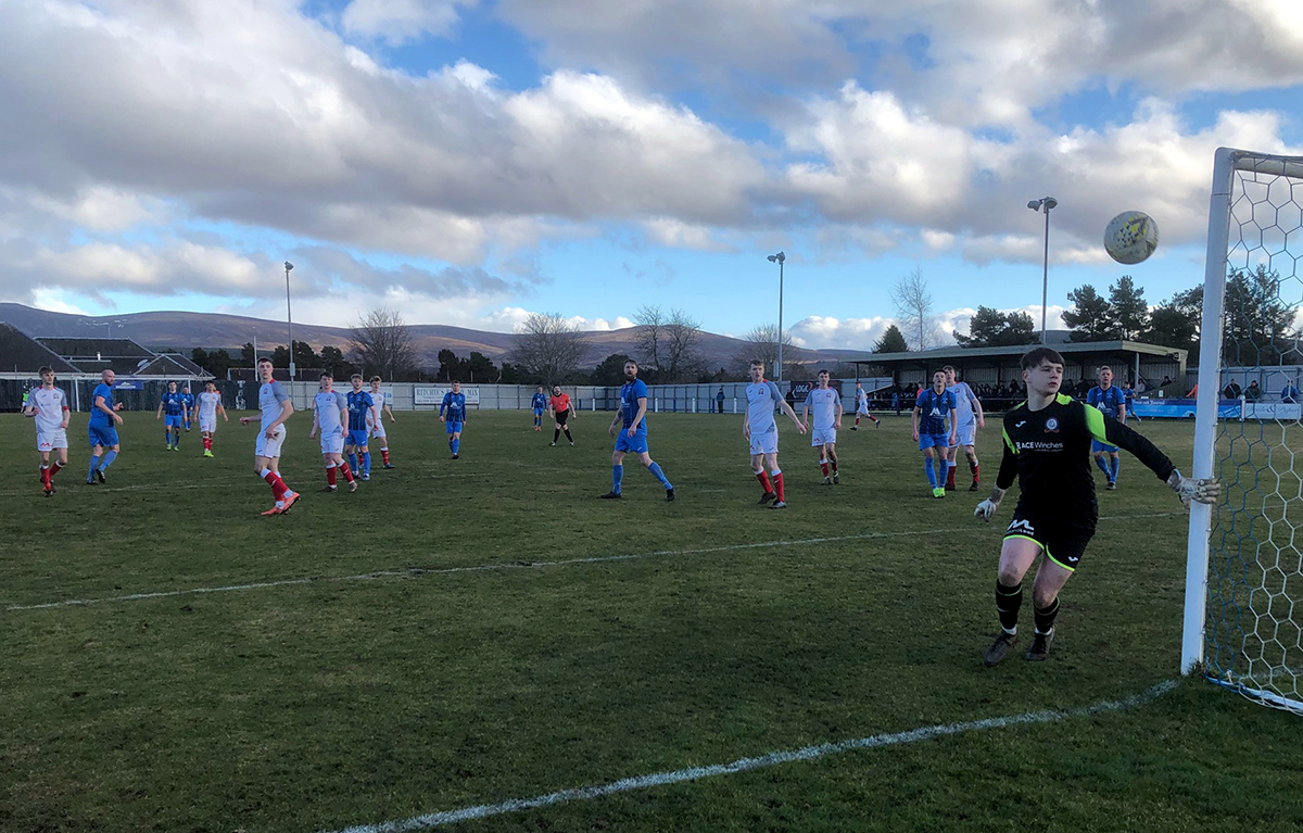 CLACH OF THE TITANS – Strathspey Thistle FC